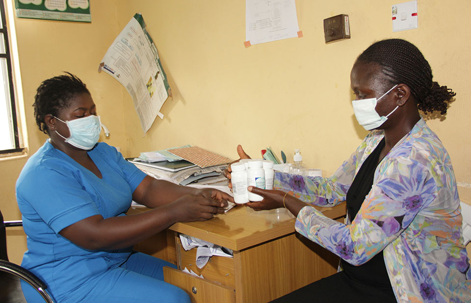 The quest to end the COVID-19 and HIV pandemics | UNAIDS