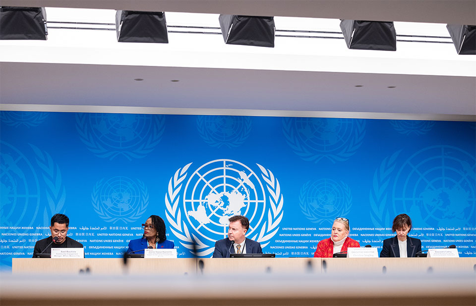 UNAIDS report shows that upholding human rights is vital for ending the ...