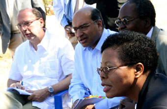 Joint mission to Malawi, June 2006 | ONUSIDA